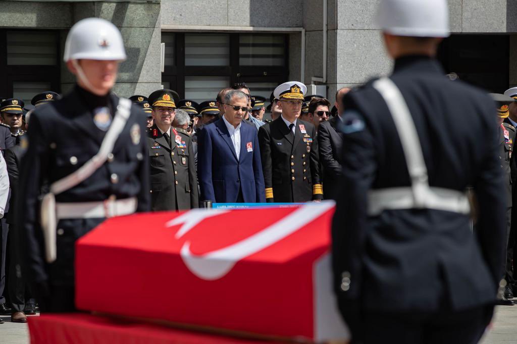 T.C. İstanbul Valiliği - Şehit Polis Memuru Zafer Mat, Son Yolculuğuna ... T.C. İstanbul Valiliği - Şehit Polis Memuru Zafer Mat, Son Yolculuğuna ...